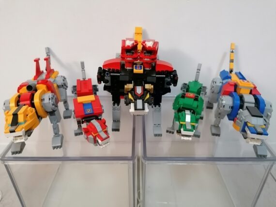 Voltron-LEGO-modellino-tutti-i-leoni - MODELLINI ROBOT ANNI 80